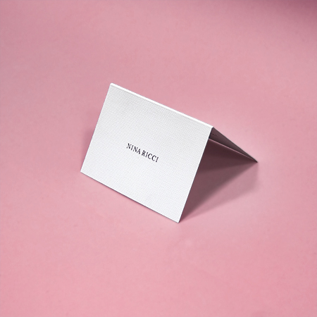 Impression de porte-noms simples ou nominatifs